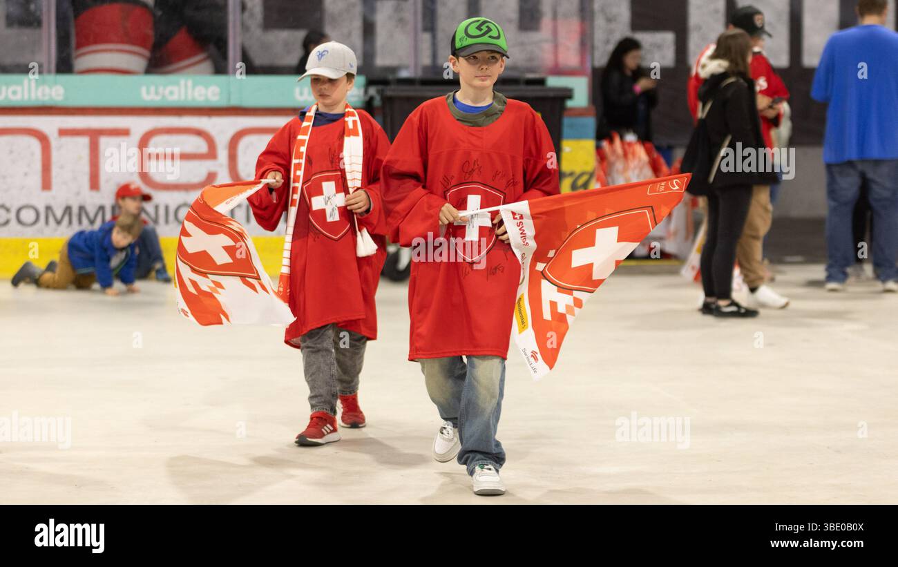 Kloten, Switzerland, May 26, 2025 Young Fans in action during Medal ...