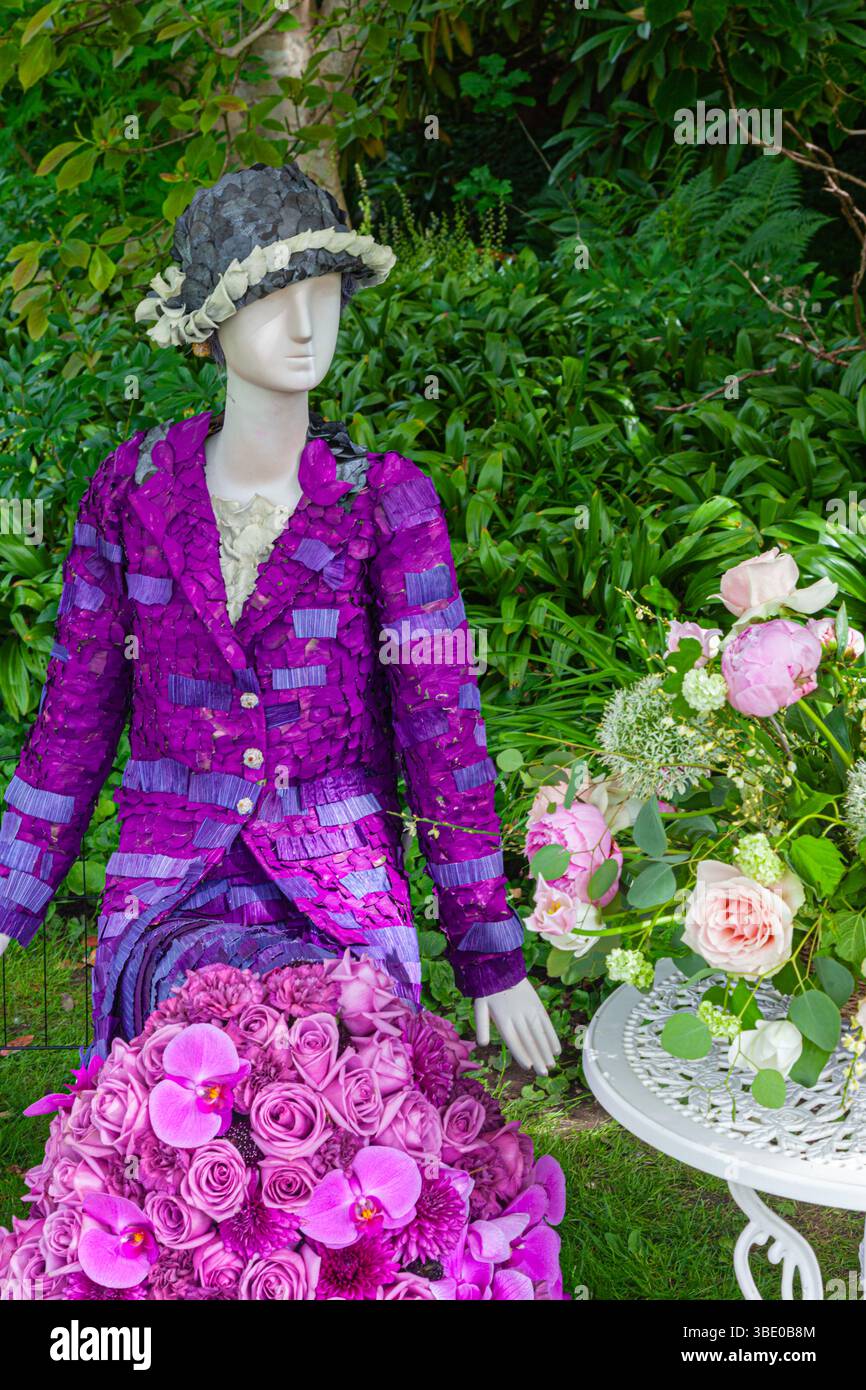 Isabel Crawley at the VanDusen Gardens Fleurs de Villes event in ...