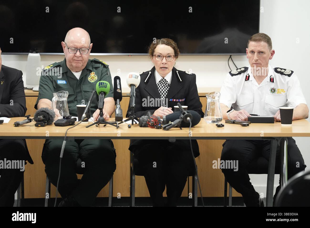 (left to right) North West Ambulance Service's Dave Kitchin, Merseyside ...