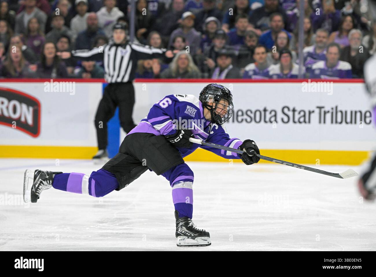 ST. PAUL, MN - MAY 26: Minnesota Frost forward Kendall Coyne Schofield ...