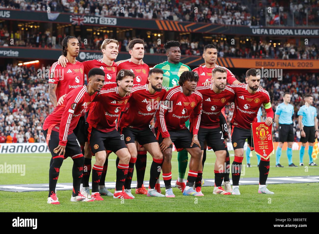 Bilbao, Spain. 21st May, 2025. Manchester United team group line-up ...