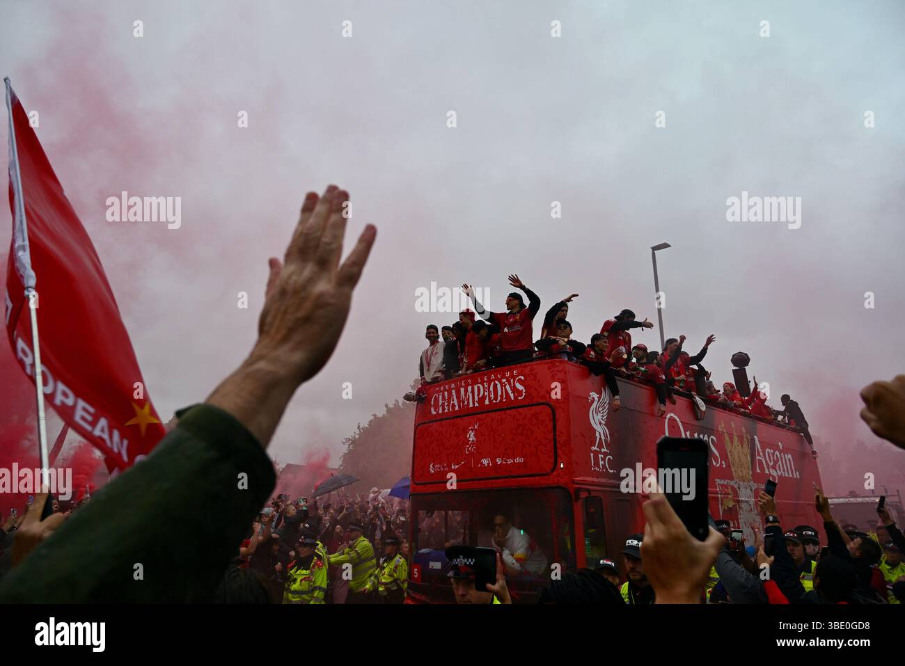 scenes from the liverpool football club victory parade after winning ...