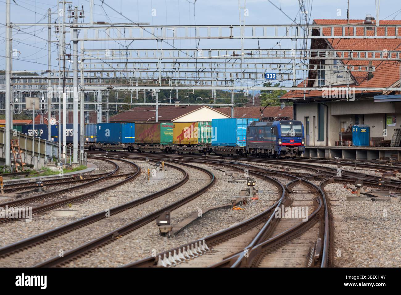 SBB Siemens Vectron electric locomotive hauling an intermodal piggyback ...