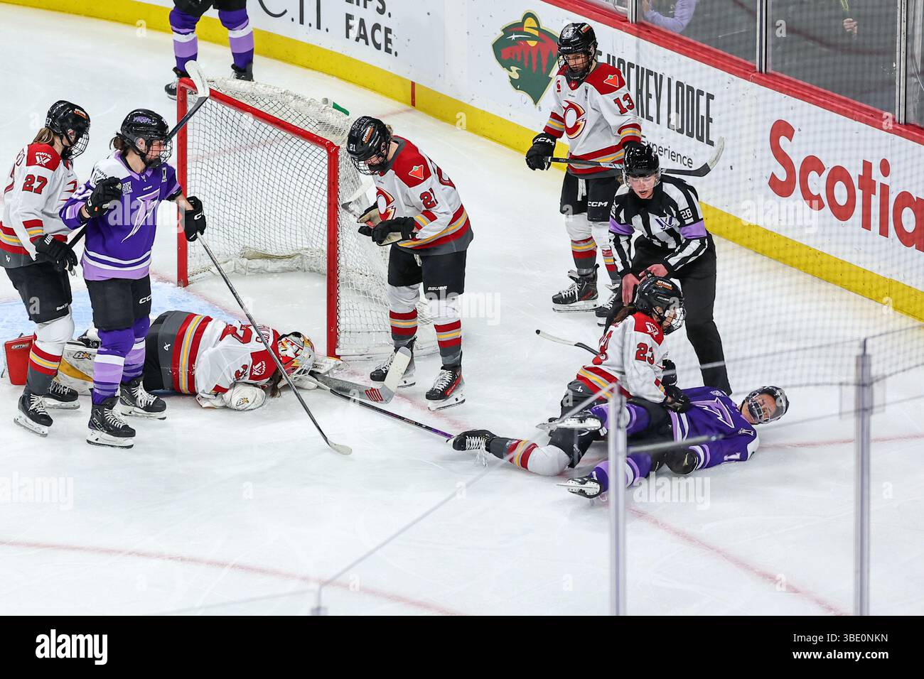 St. Paul, USA. 26th May, 2025. May 26th, 2025: Minnesota Frost defender ...