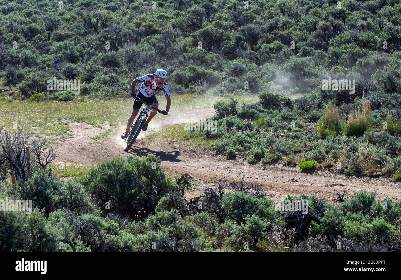 May 25, 2025. A mountain biker powers his way toward Skull Pass during ...