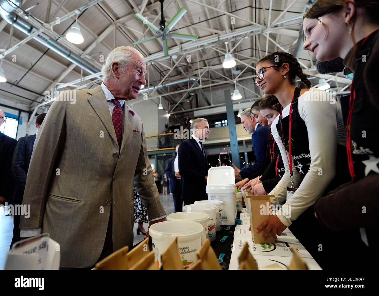 Ottawa, Can. 26th May, 2025. King Charles meets members of La Tablee ...