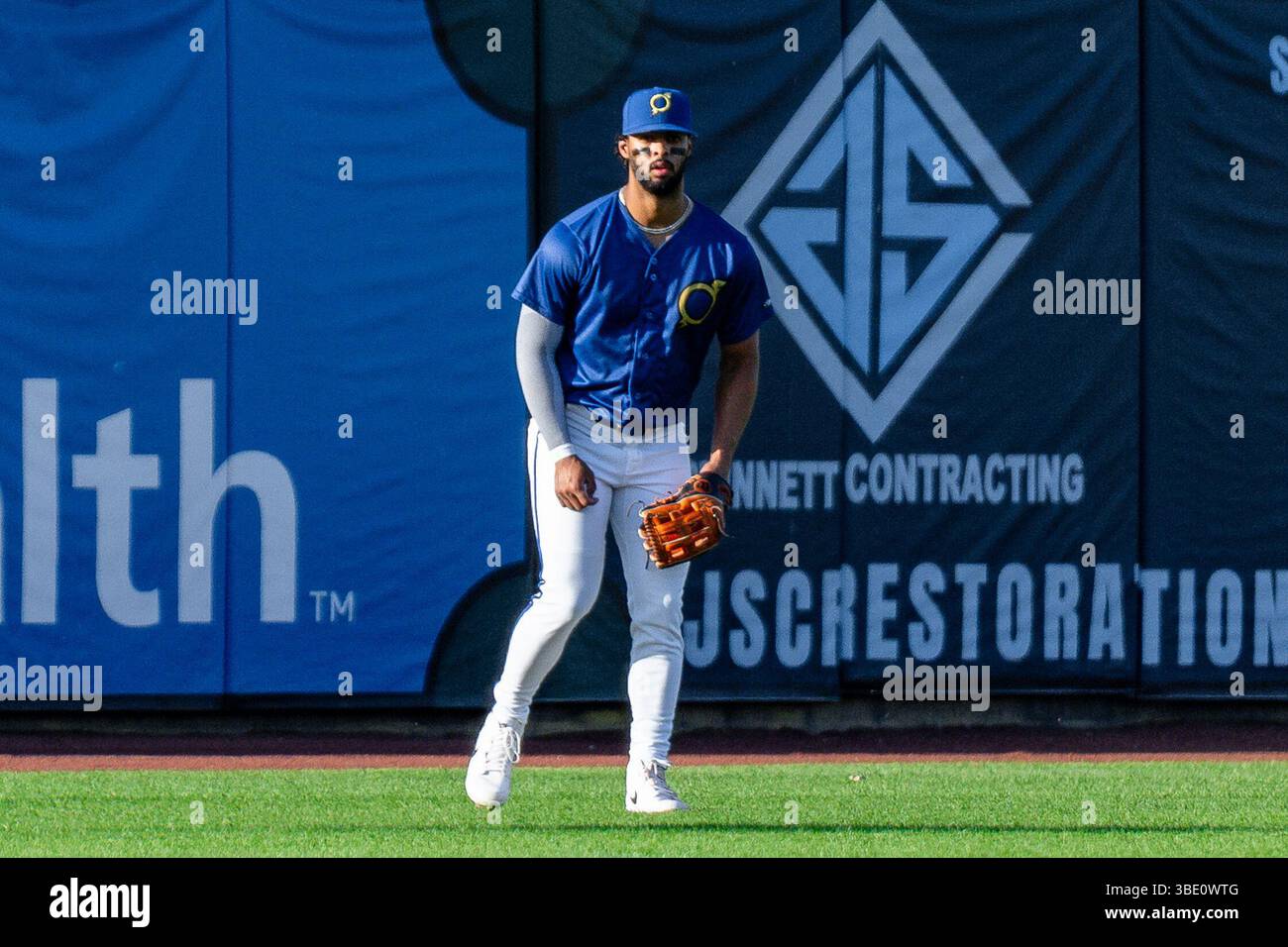 Omaha, NE U.S. 13th May, 2025. Omaha Storm Chasers left fielder MJ ...