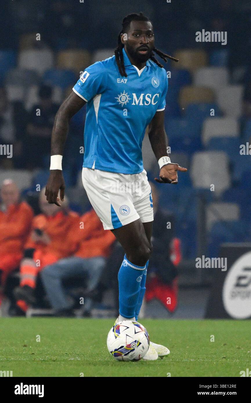 Frank anguissa of ssc napoli hi-res stock photography and images - Alamy