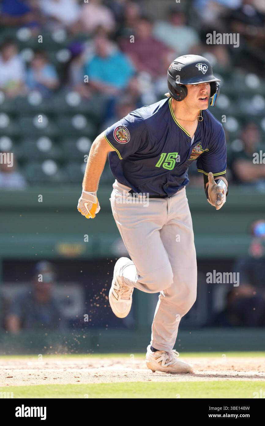 Cal Stark (15) of the Hub City Spartanburgers runs toward first base in ...