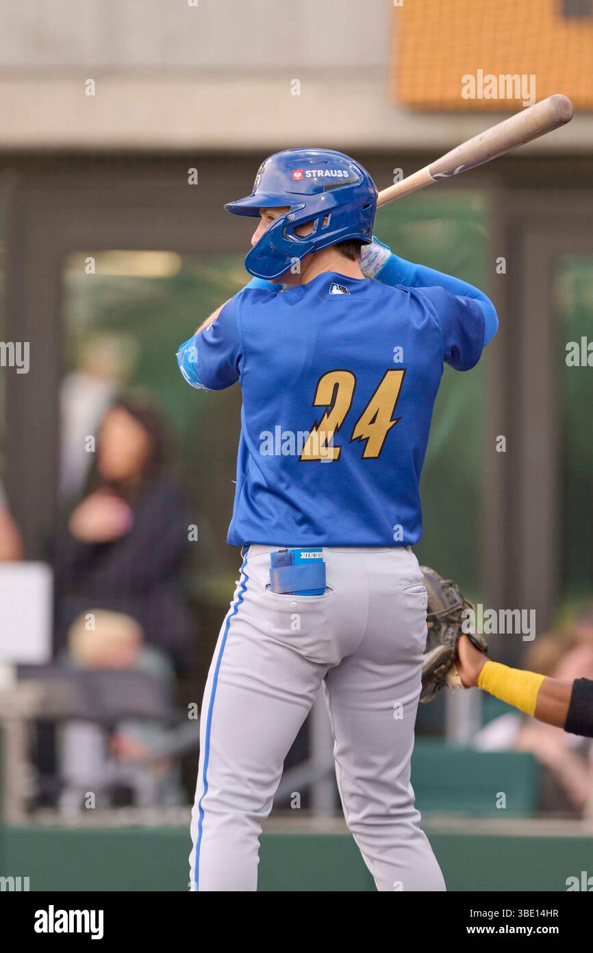 Omaha Storm Chasers shortstop Cam Devanney (24) at bat against the Salt ...