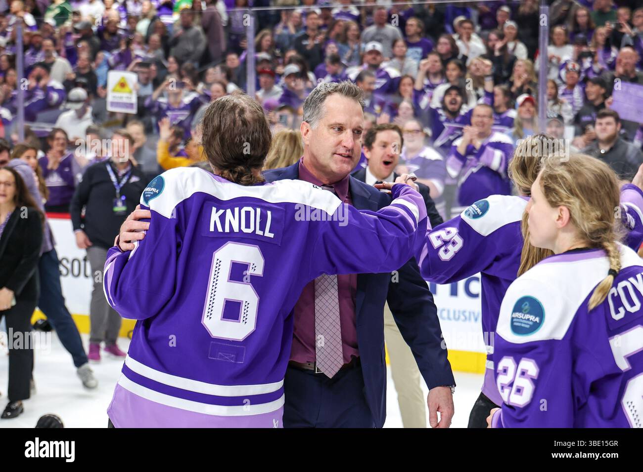 May 26th, 2025: Minnesota Frost head coach Ken Klee celebrates after a ...