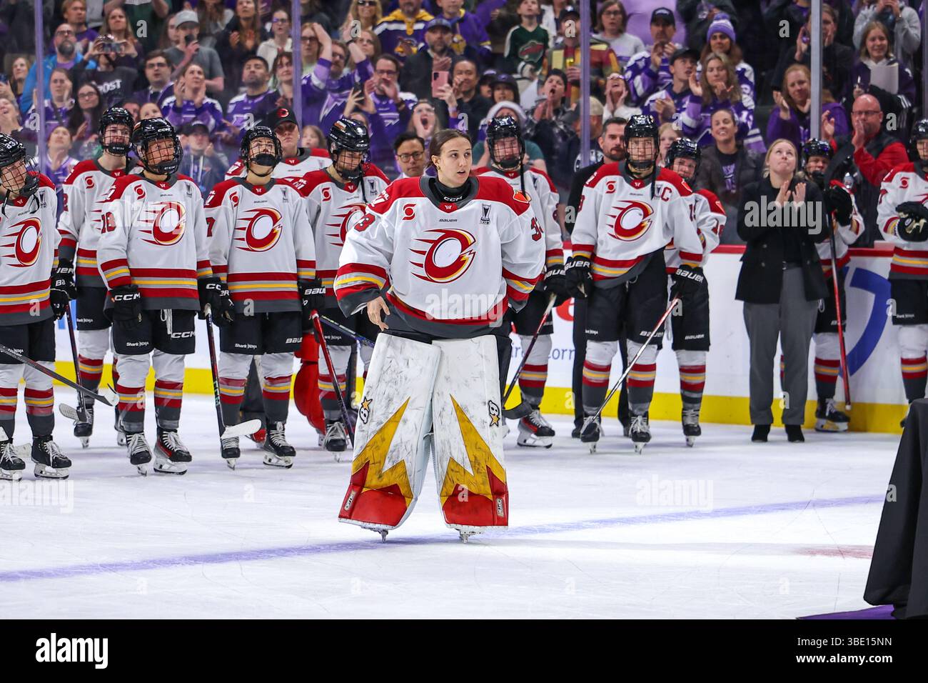 May 26th, 2025: Ottawa Charge goalie Gwyneth Philips (33) wins the ...