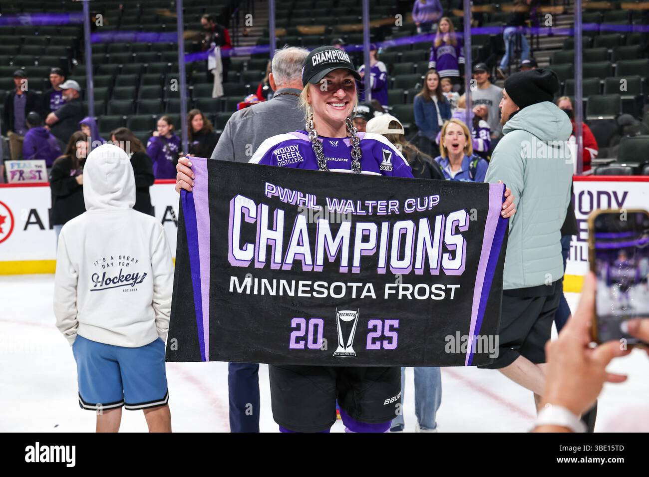 May 26th, 2025: Minnesota Frost forward Brooke Bryant (17) celebrates ...