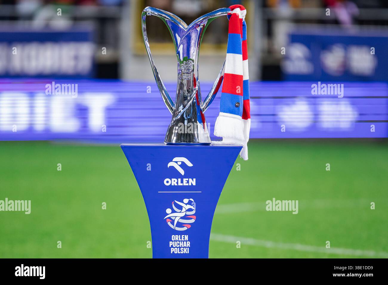 Lodz, Poland. 17th May, 2025. A view of the trophy during the Women's ...