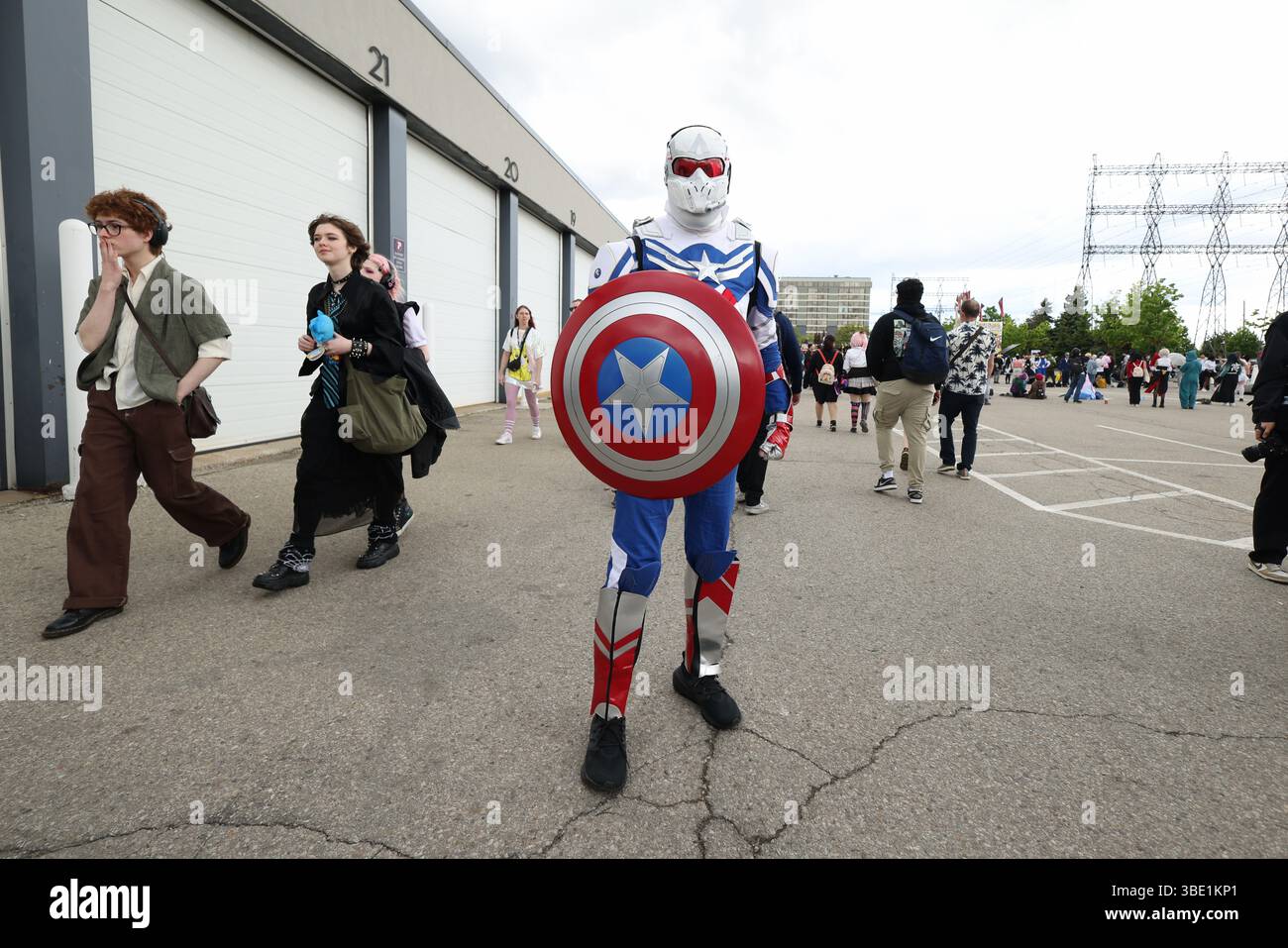 Toronto, Canada.25th May 2025. An anime cosplayer dressed as Captain ...
