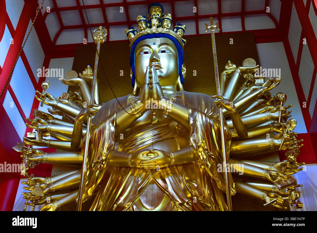 Large golden statue of Senju Kannon bosatsu at Kimii-dera temple ...