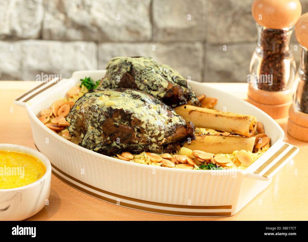 Jordanian Mansaf with lamb and jameed, served on a luxury plate Stock ...