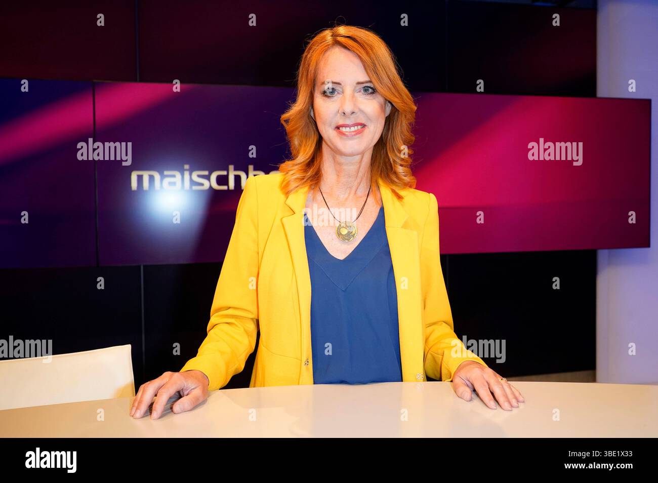 Kerstin Palzer in der ARD-Talkshow maischberger im Studio Berlin ...