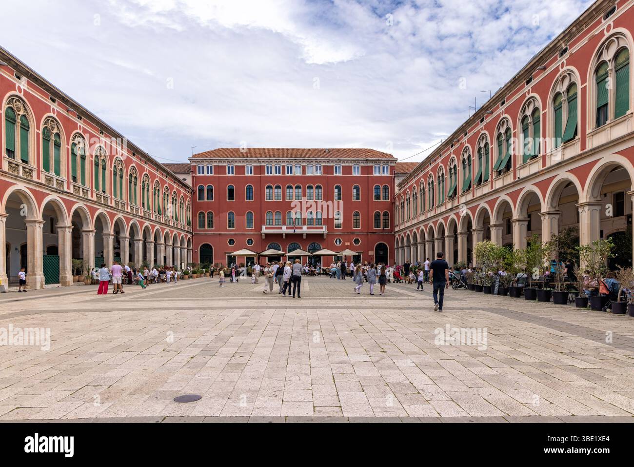 Historic picturesque Prokurative square / Republic Square in the city ...