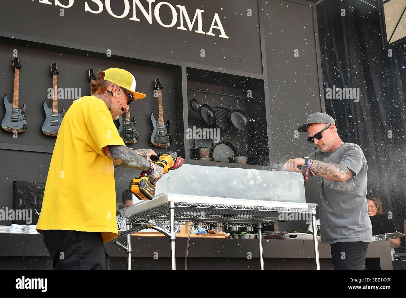 Chefs Bryan Voltaggio and Michael Voltaggio seen on the Williams Sonoma ...