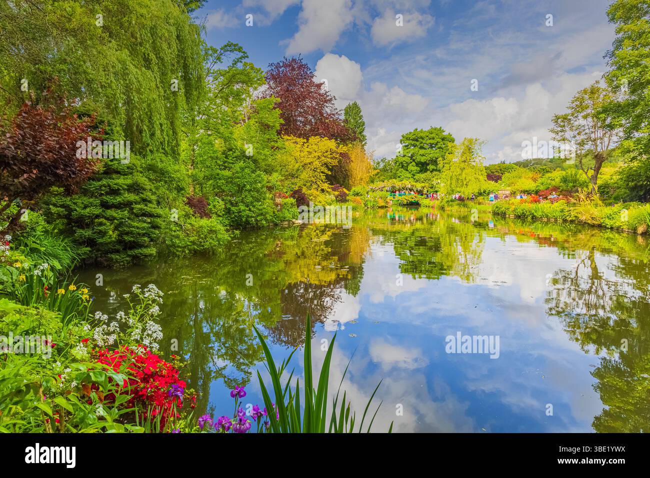 Claude Monet's gardens, which Monet lovingly cared for, inspired him ...