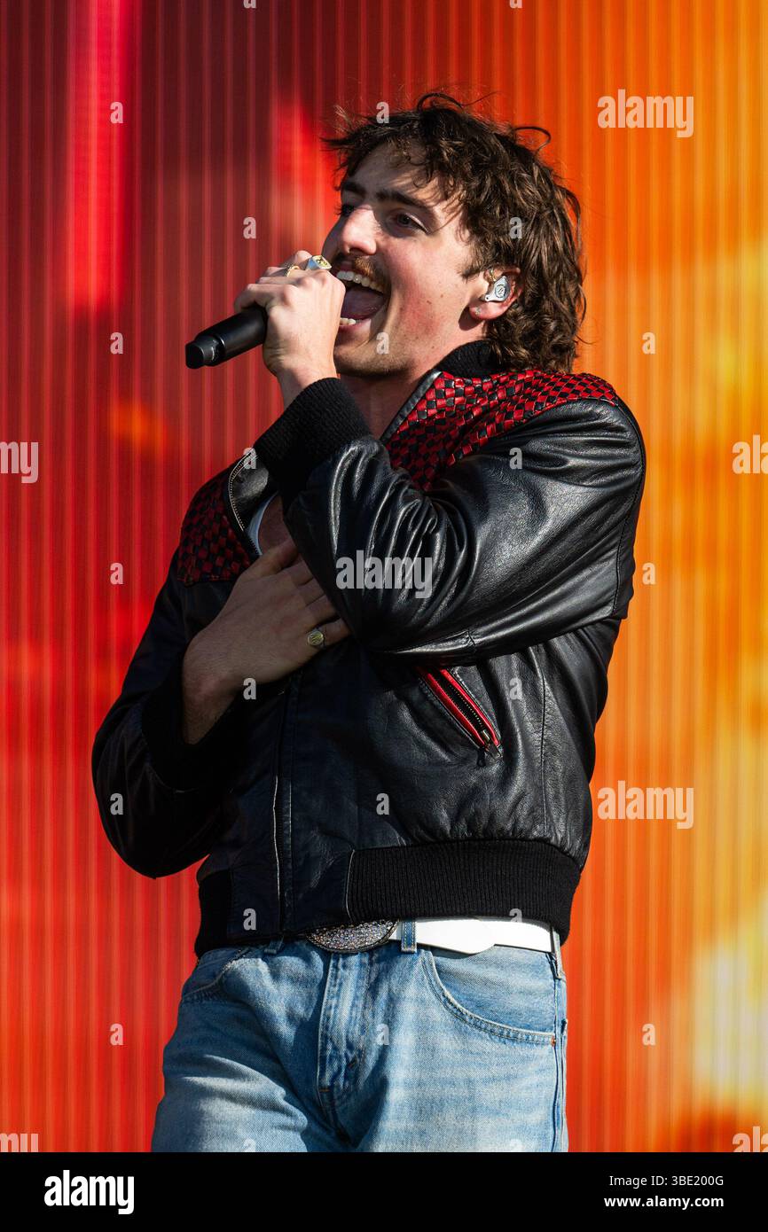 Napa, USA. 25th May, 2025. Benson Boone performs on Day 2 of BottleRock Napa Valley Music ...