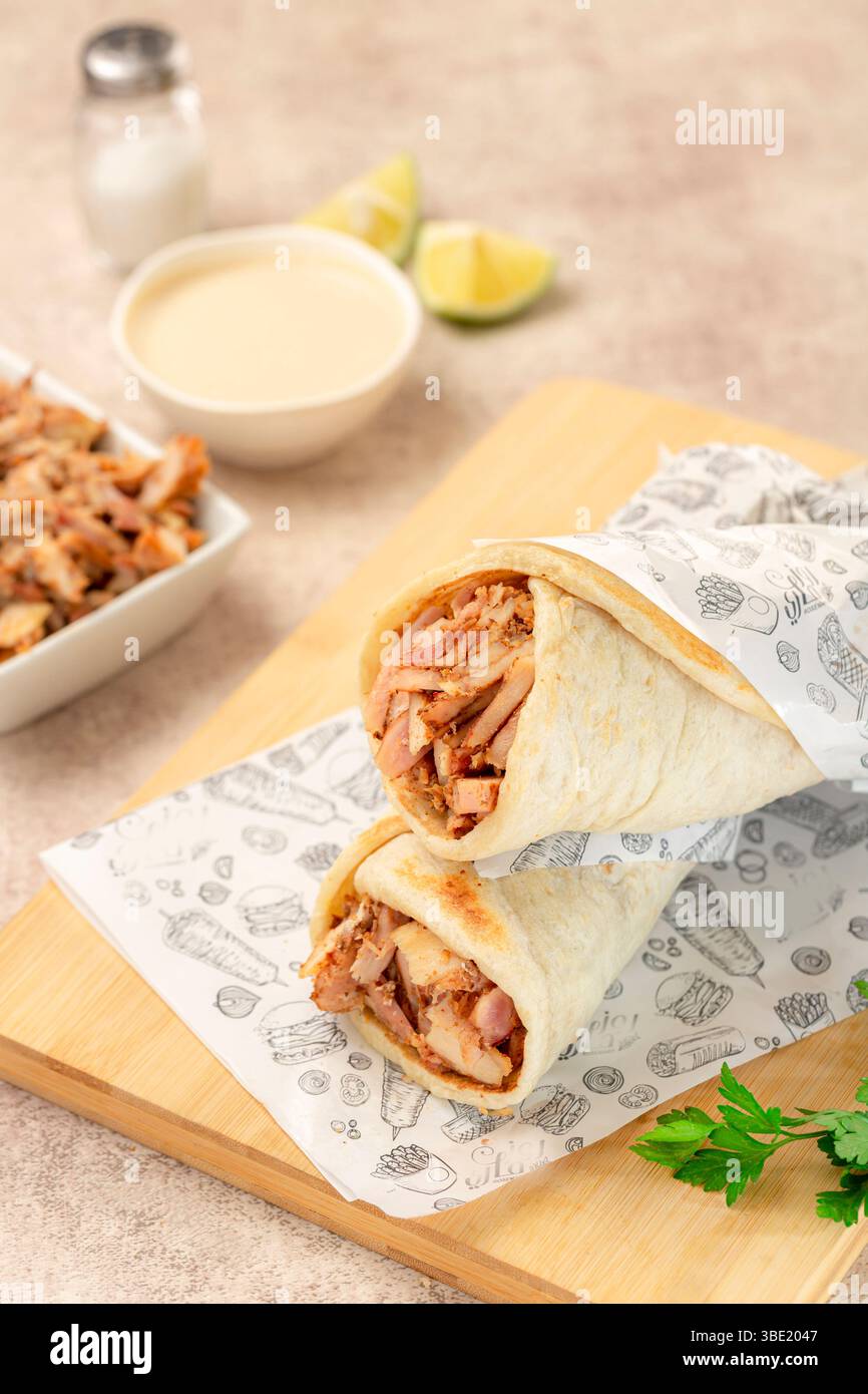 Shawarma hi-res stock photography and images - Alamy