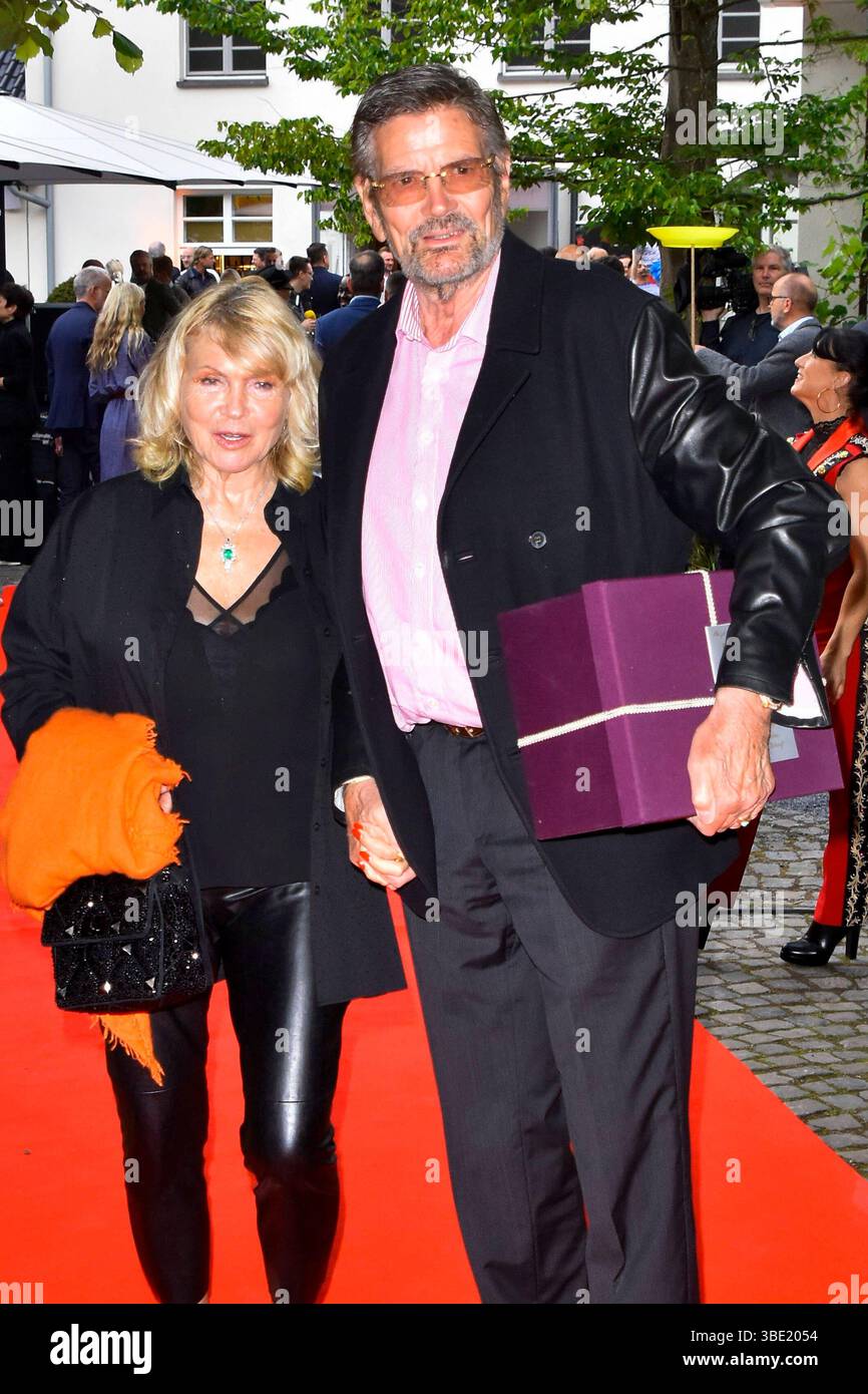 Günther Guenter Klum mit Frau Erna Klum Eltern von Heidi Klum zu Gast ...
