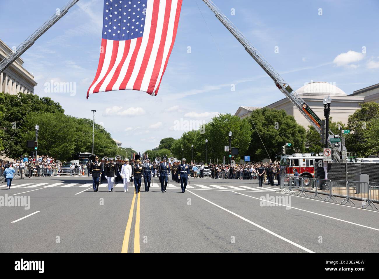 The U.S. Army Band "Pershing's Own" Ceremonial Band and other units ...