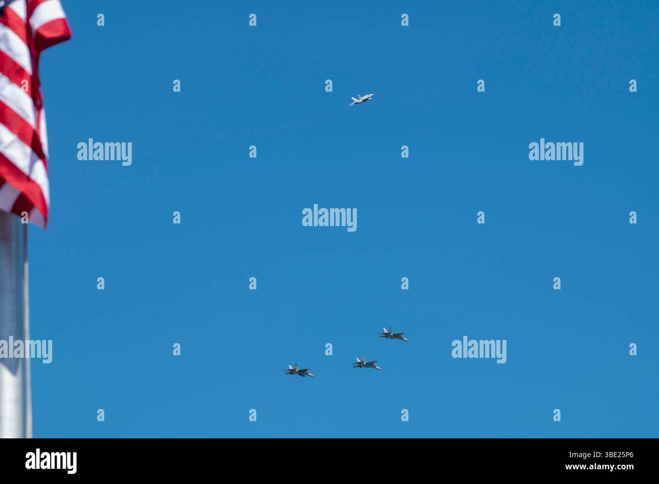 New York, United States. 26th May, 2025. F18 jets in the missing man ...