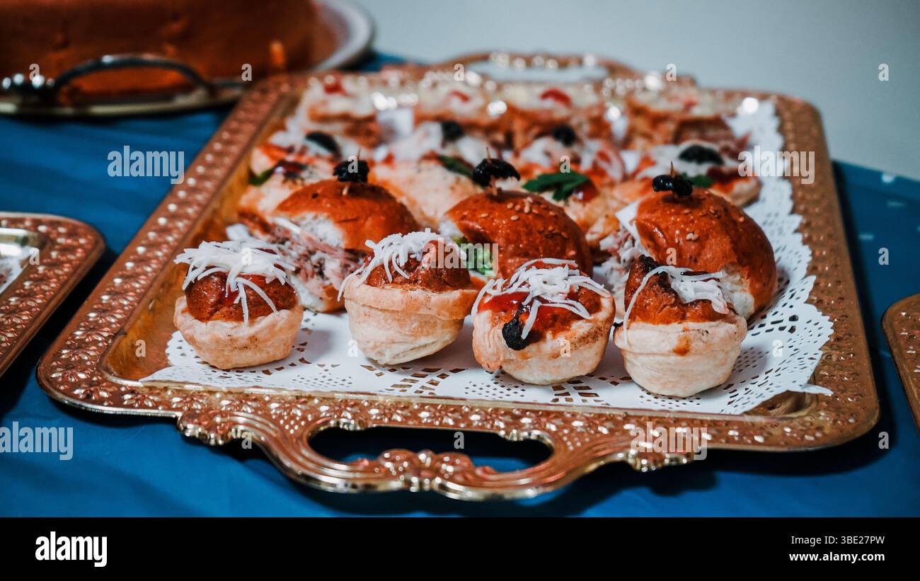 Moroccan pastries hi-res stock photography and images - Alamy