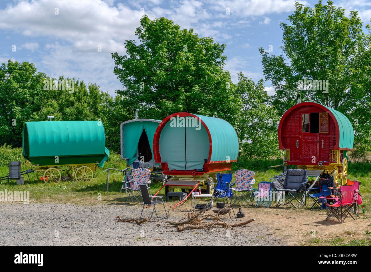 Gypsy wagon camping hi-res stock photography and images - Alamy