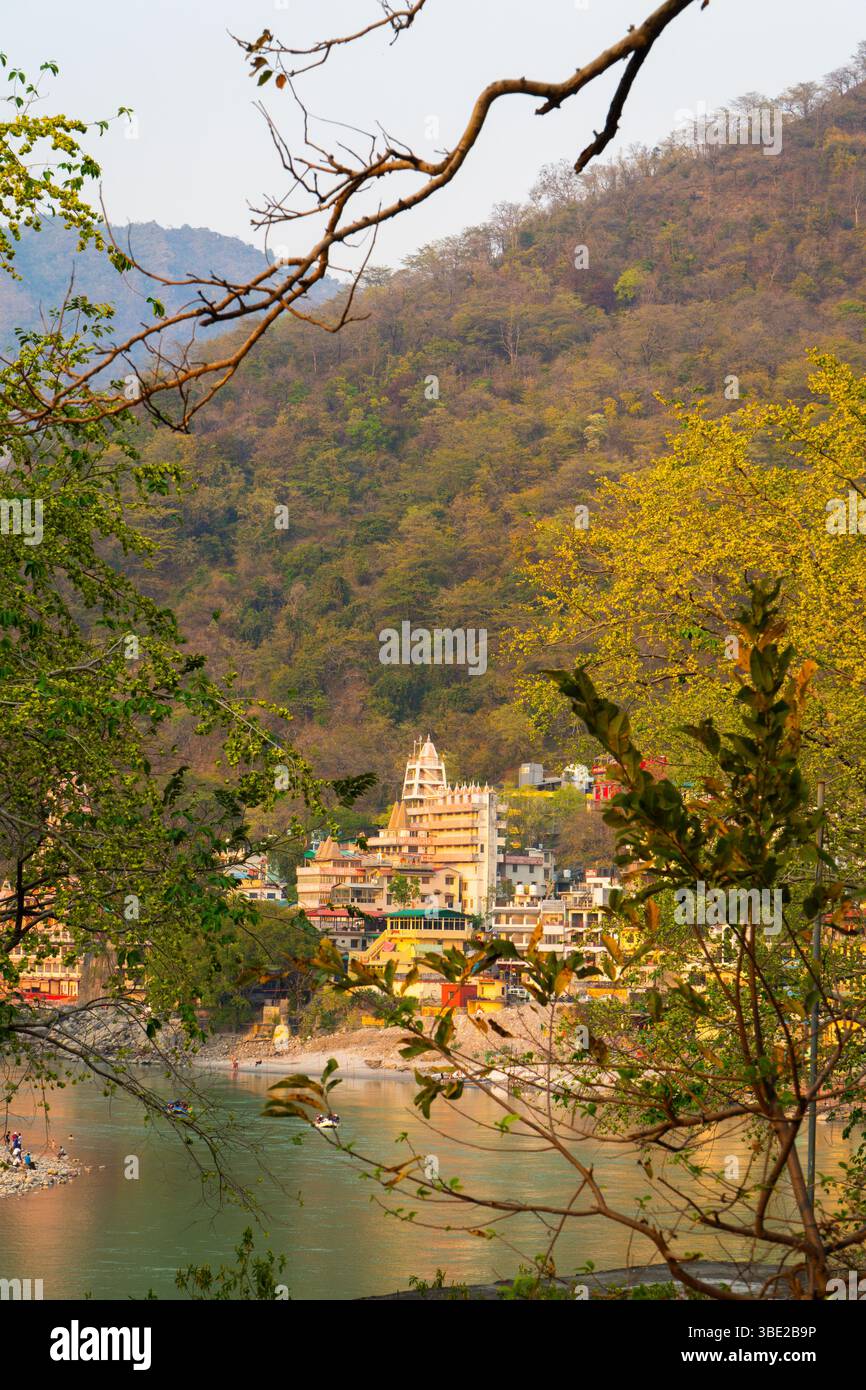 View ganga river embankment hi-res stock photography and images - Alamy