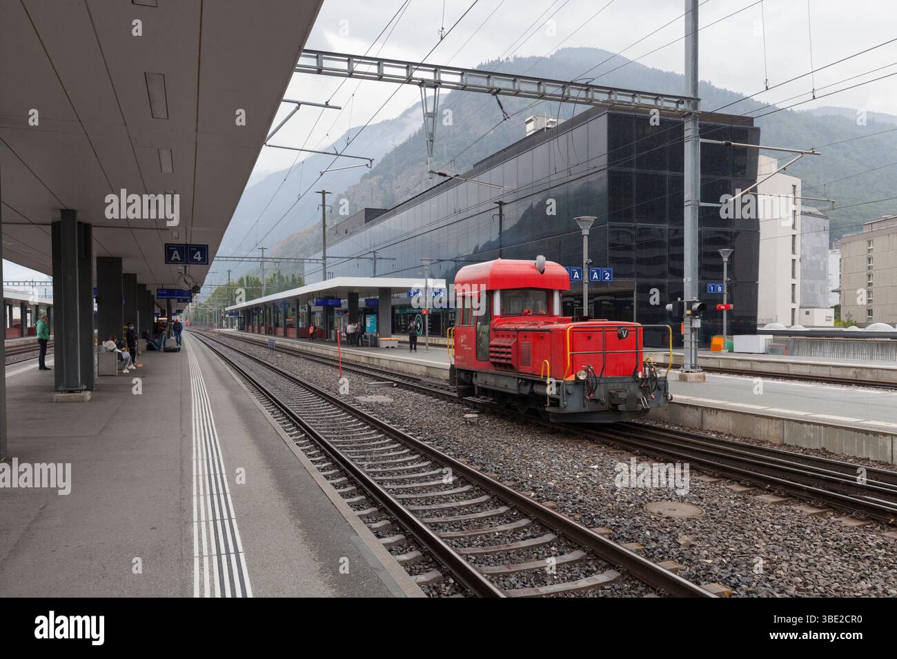 Matterhorn Gotthard Bahn Gm 3/3 diesel shunter 71 at Visp railway ...