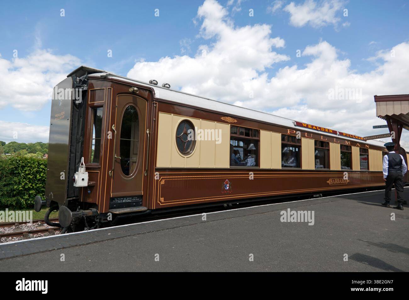Pullman car hi-res stock photography and images - Alamy