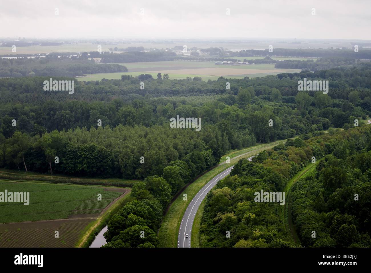ZEEWOLDE - A drone photo of part of the area on Spiekweg near Zeewolde ...