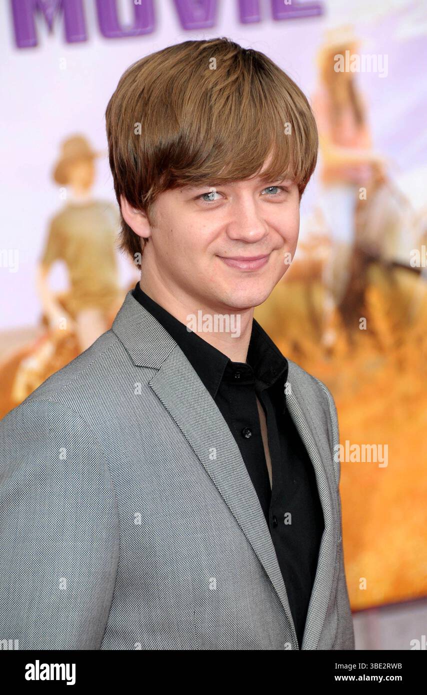 Jason Earles at the World Premiere of "Hannah Montana: The Movie" held ...