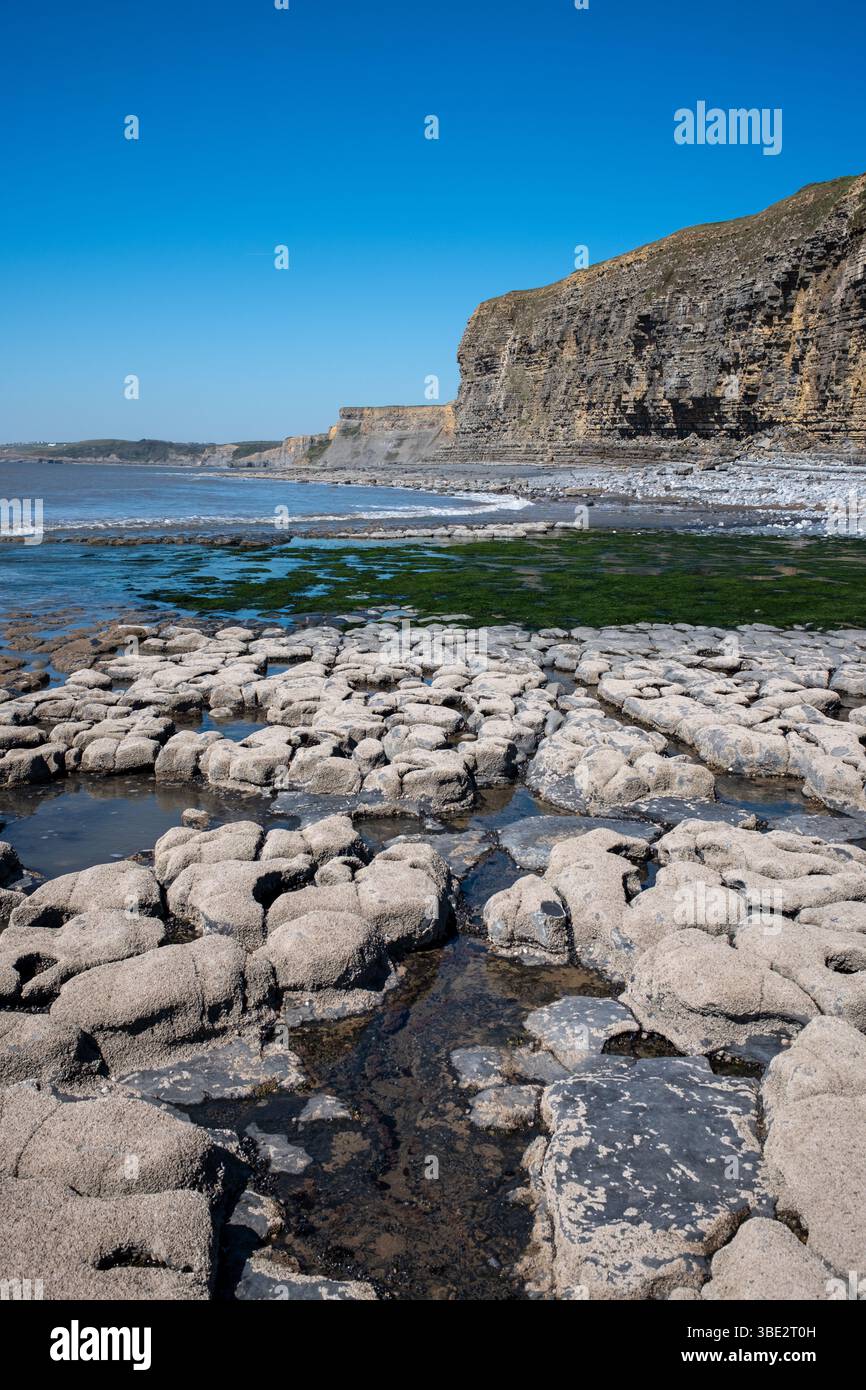 Monknash Beach in Glamorgan South Wales UK Stock Photo - Alamy