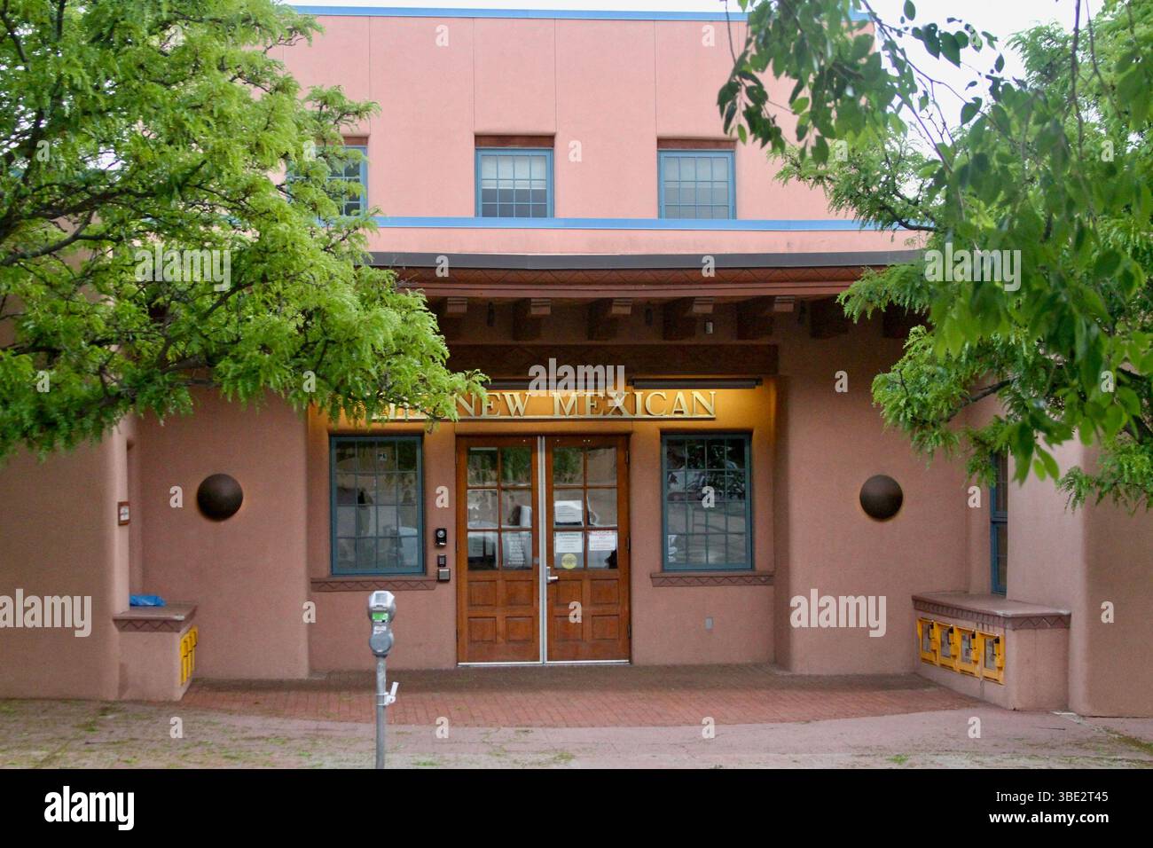 May 26, 2025, Santa Fe, New Mexico: (new) santa fe and tourism. May 26 ...