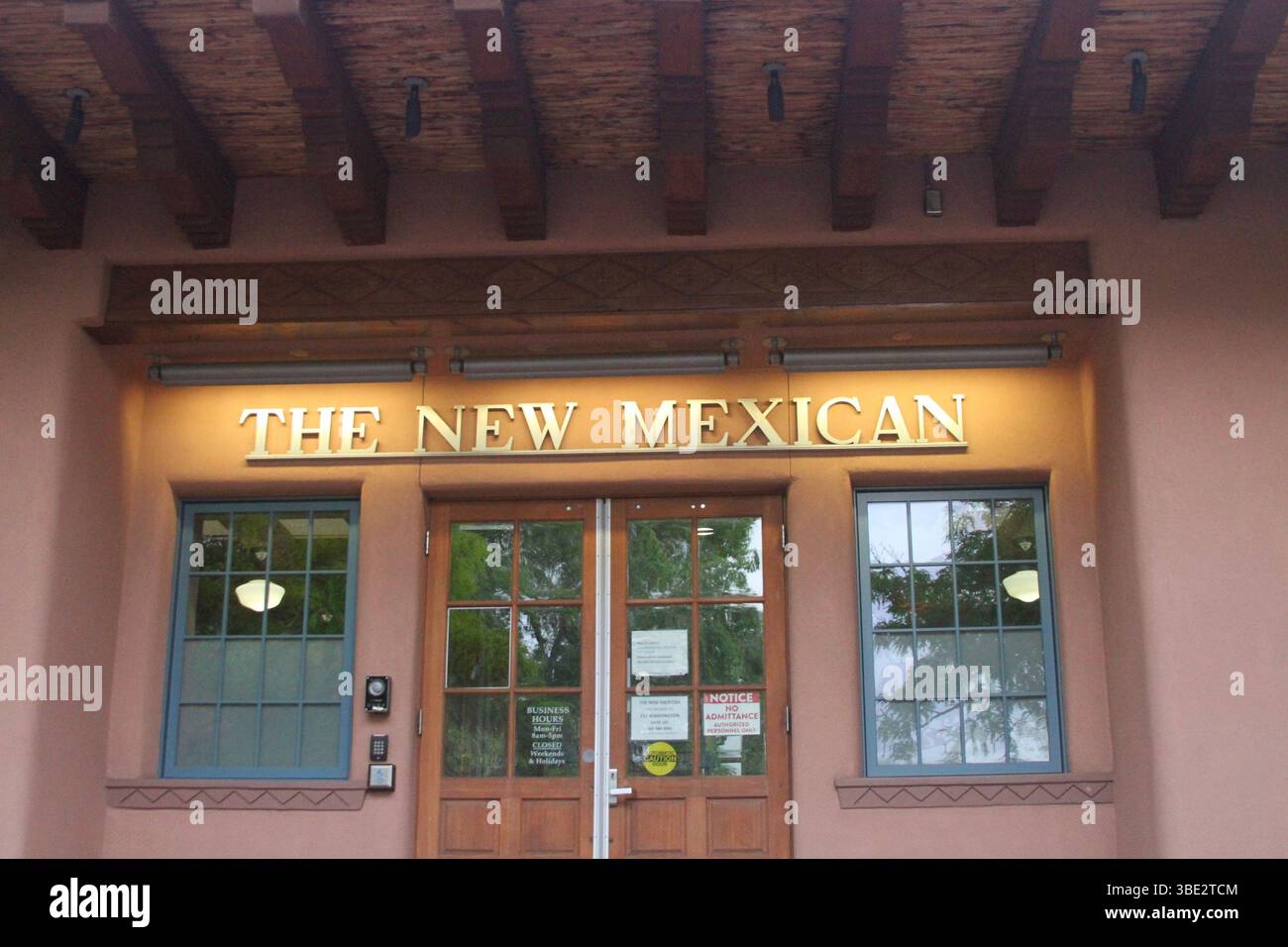 May 26, 2025, Santa Fe, New Mexico: (new) santa fe and tourism. May 26 ...