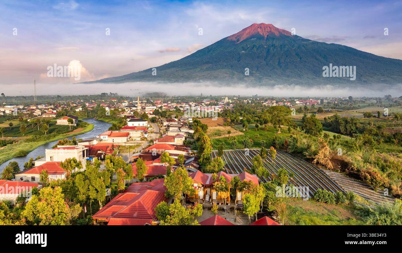 Indonesia, island of Sumatra, province of Jambi, Kerinci volcano is the ...