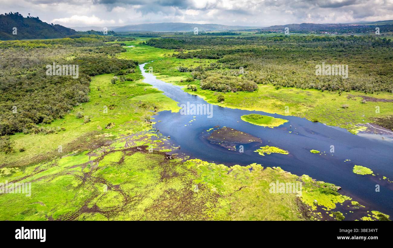 Indonesia, island of Sumatra, province of Jambi, navigation on the ...