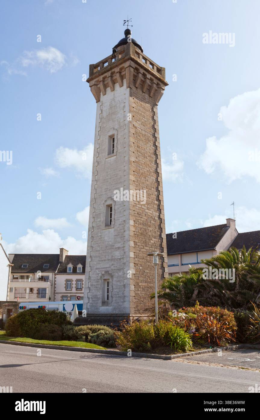Lighthouse of Roscoff, Finistere, Brittany, France Stock Photo - Alamy