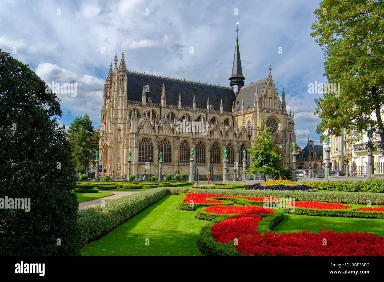 Belgium, Brussels, Sablon district, Petit Sablon Square, Our Lady of ...