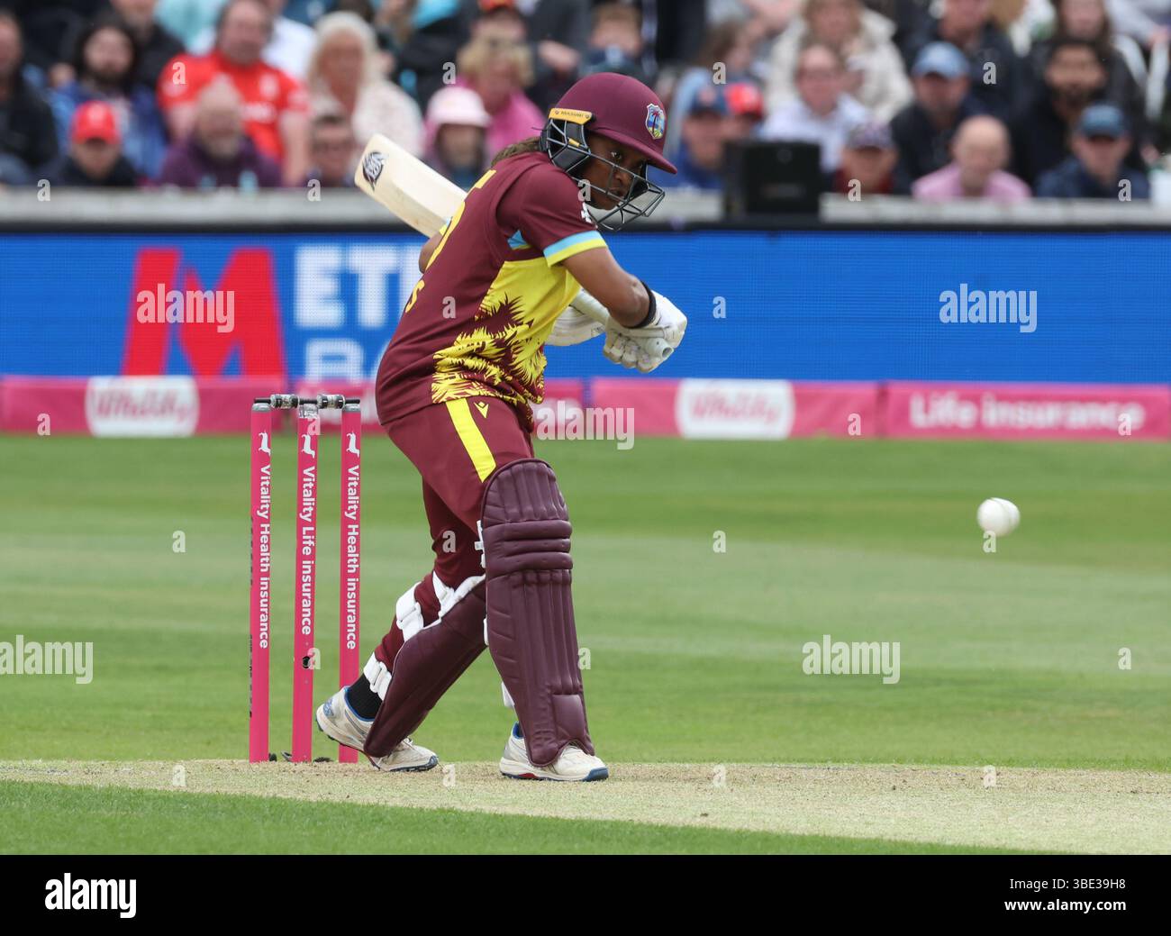 Chelmsford, UK. 26th May, 2025. CHELMSFORD, ENGLAND:- Women's ...