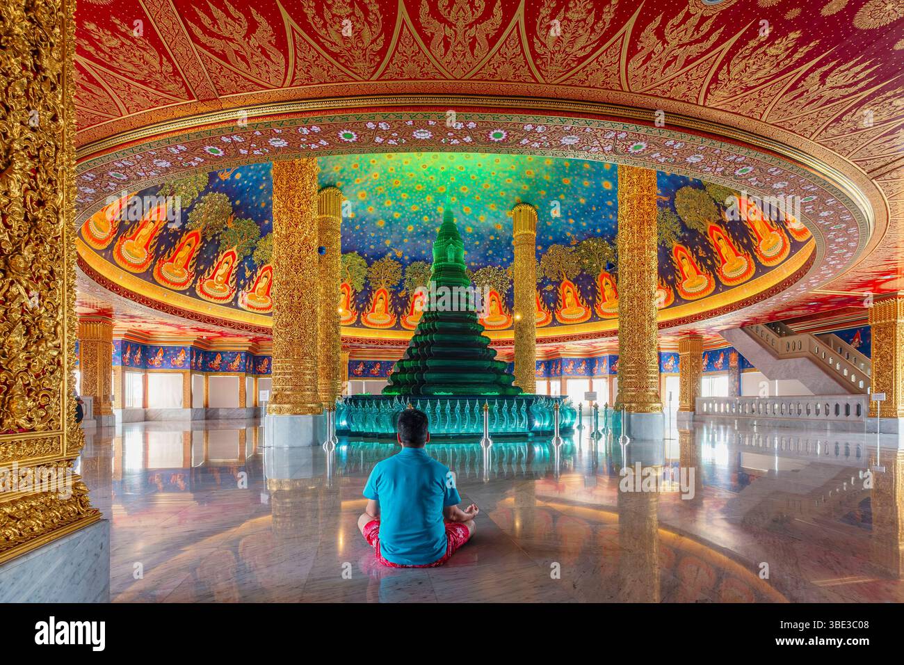 Thailand, Bangkok, Phasi Charoen district, Wat Paknam Phasi Charoen ...