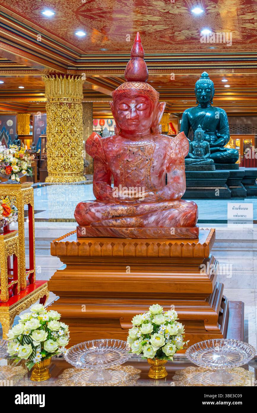 Thailand, Bangkok, Phasi Charoen district, Wat Paknam Phasi Charoen, museum of the temple Stock ...