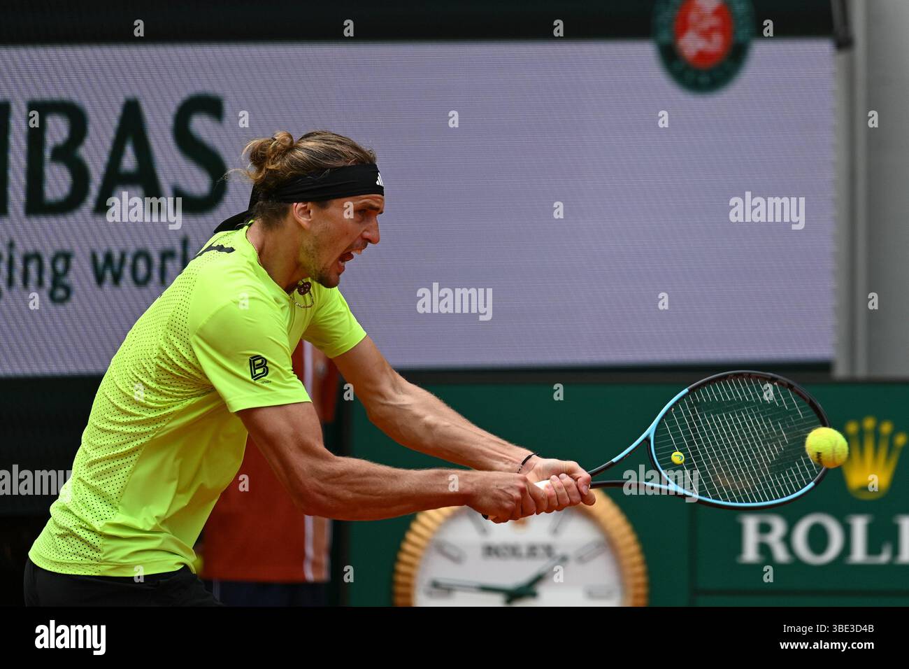 Paris, France. 27th May, 2025. Roland Garros 2025: Alexander Zverev ...