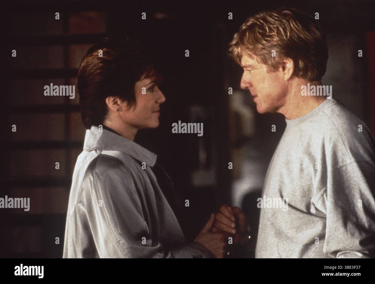 Sneakers Year : 1992 USA Directed by Phil Alden Robinson Mary McDonnell, Robert Redford Stock ...