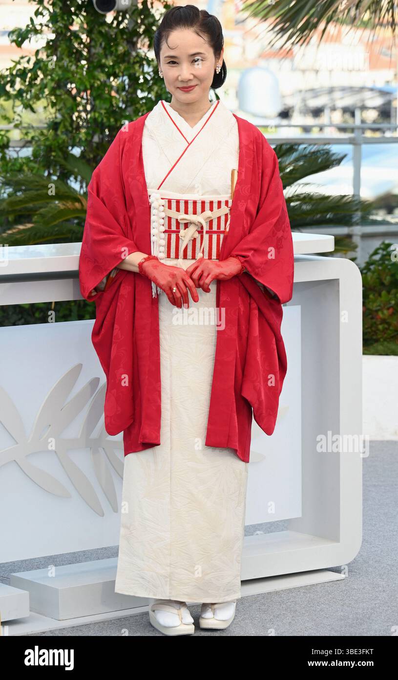 Yoh Yoshida Photocall of the film 'A Pale View of Hills' ('Tôy Yamanamino Hikari') 78th Cannes ...